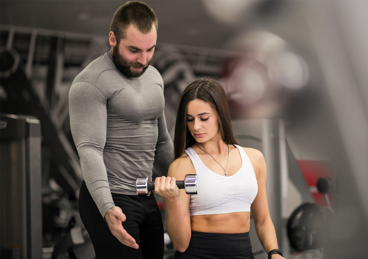 Body builder are making body via gym - Partido Brasil